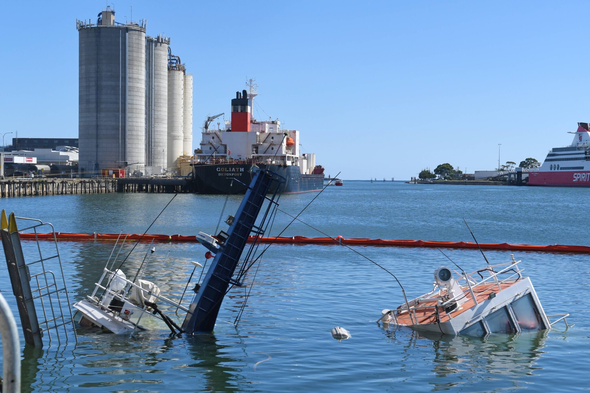 Tugboat and Barge Accidents - Dodson & Hooks, APLC KHH
